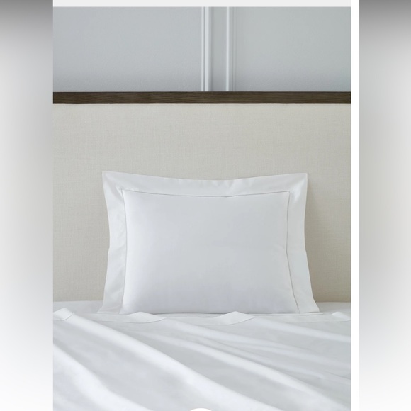 SFERRA | Bedding | Nwt Sferra Amara Standard Size Pillowcase Pair White | Poshmark